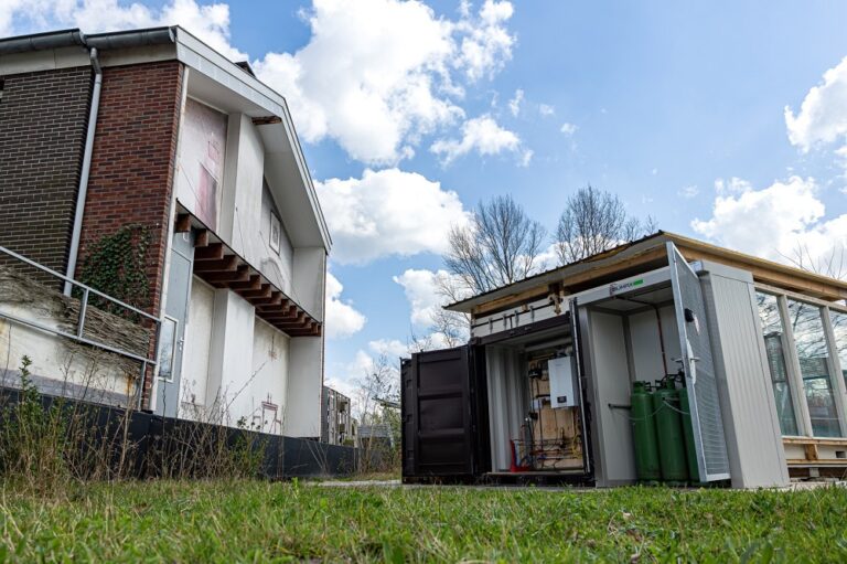 Dimeta trials DME the first time in Europe at Delft University’s The ...