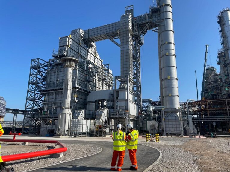 Essar Energy Transition’s hydrogen-ready furnace powers Stanlow site ...
